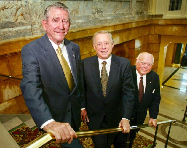 Former Tennessee Gov. Winfield Dunn dies at 97 | News, Sports, Jobs ...